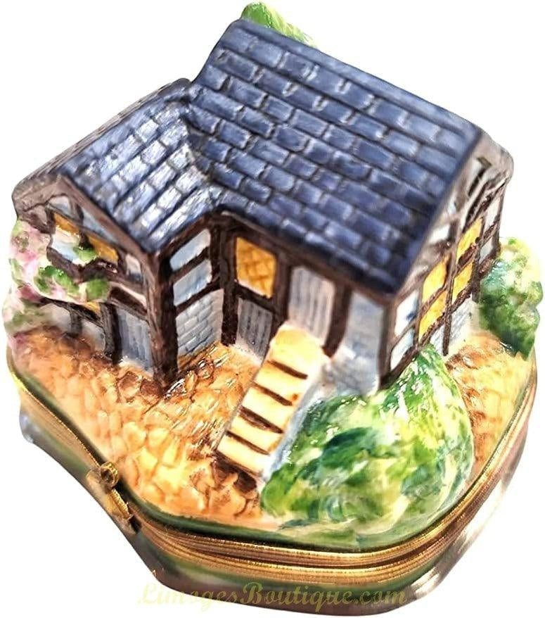 What is the History of French Limoges porcelain?